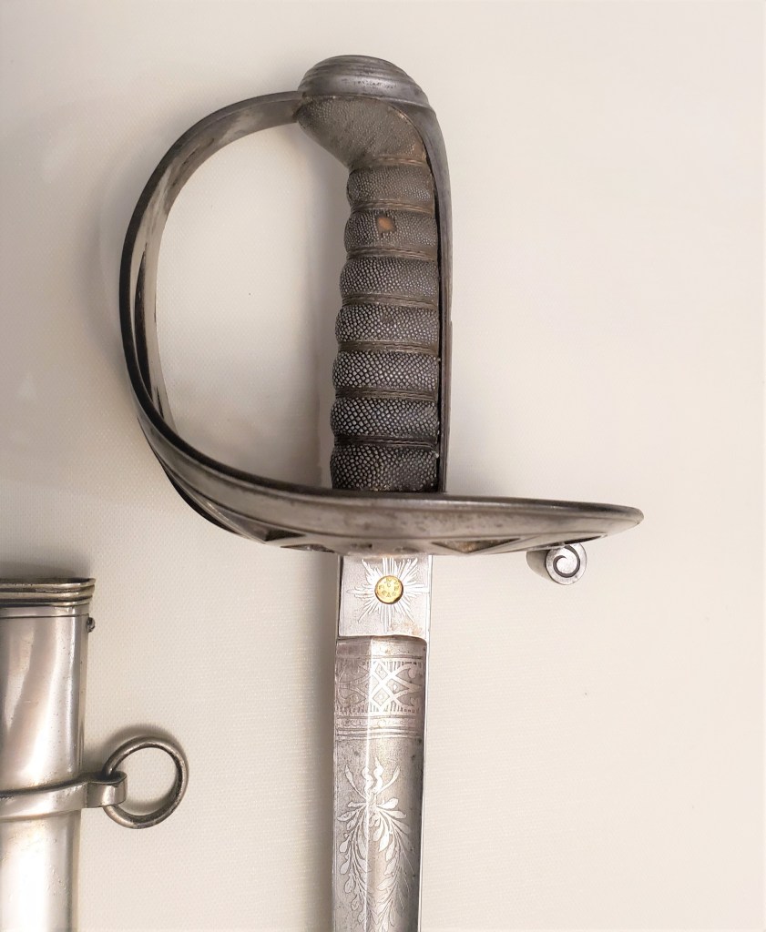 SOLD – Irish Rifles Officer 1845 Sabre – I sell swords